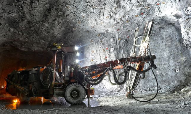 Compressors & Boosters For Underground Mining | High Volume & Capacity