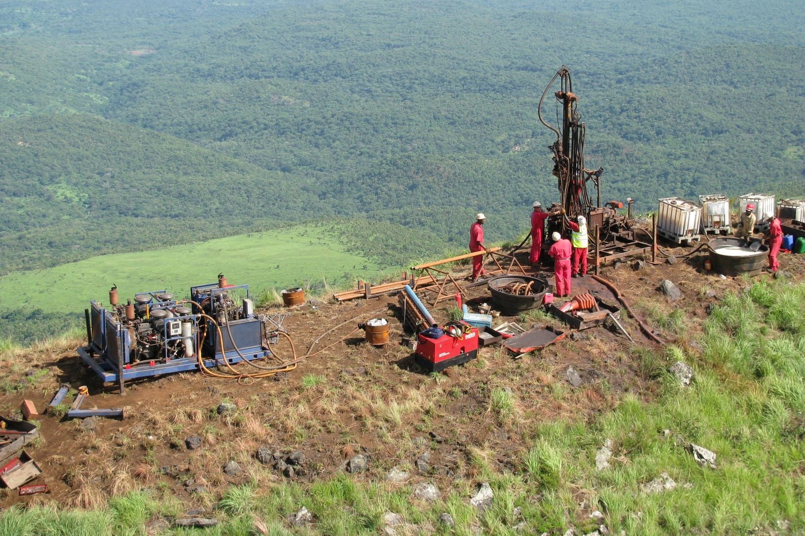 Booster Compressors | Screw, Reciprocating & Heli Portable